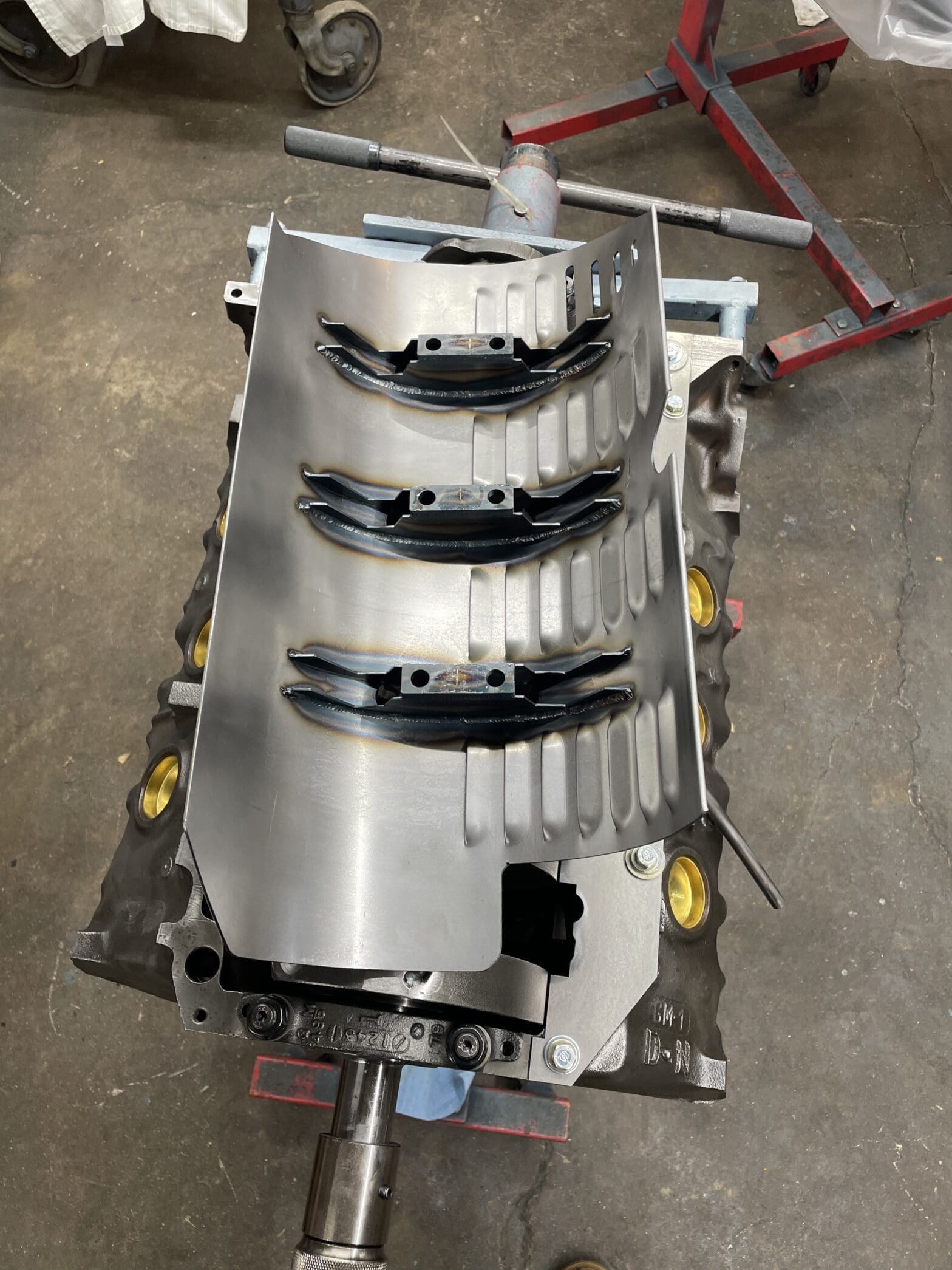WT4 Pontiac V8 race windage tray by Spotts Performance | Spotts Performance